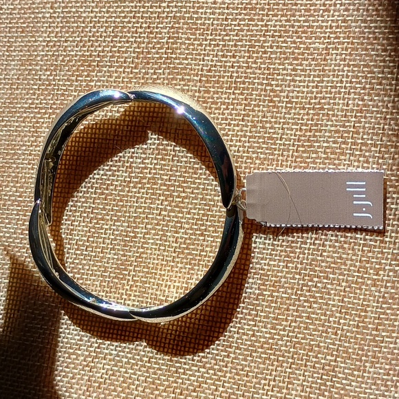 J. Jill | Jewelry | Nwt J Jill Silver Stretch Bracelet | Poshmark
